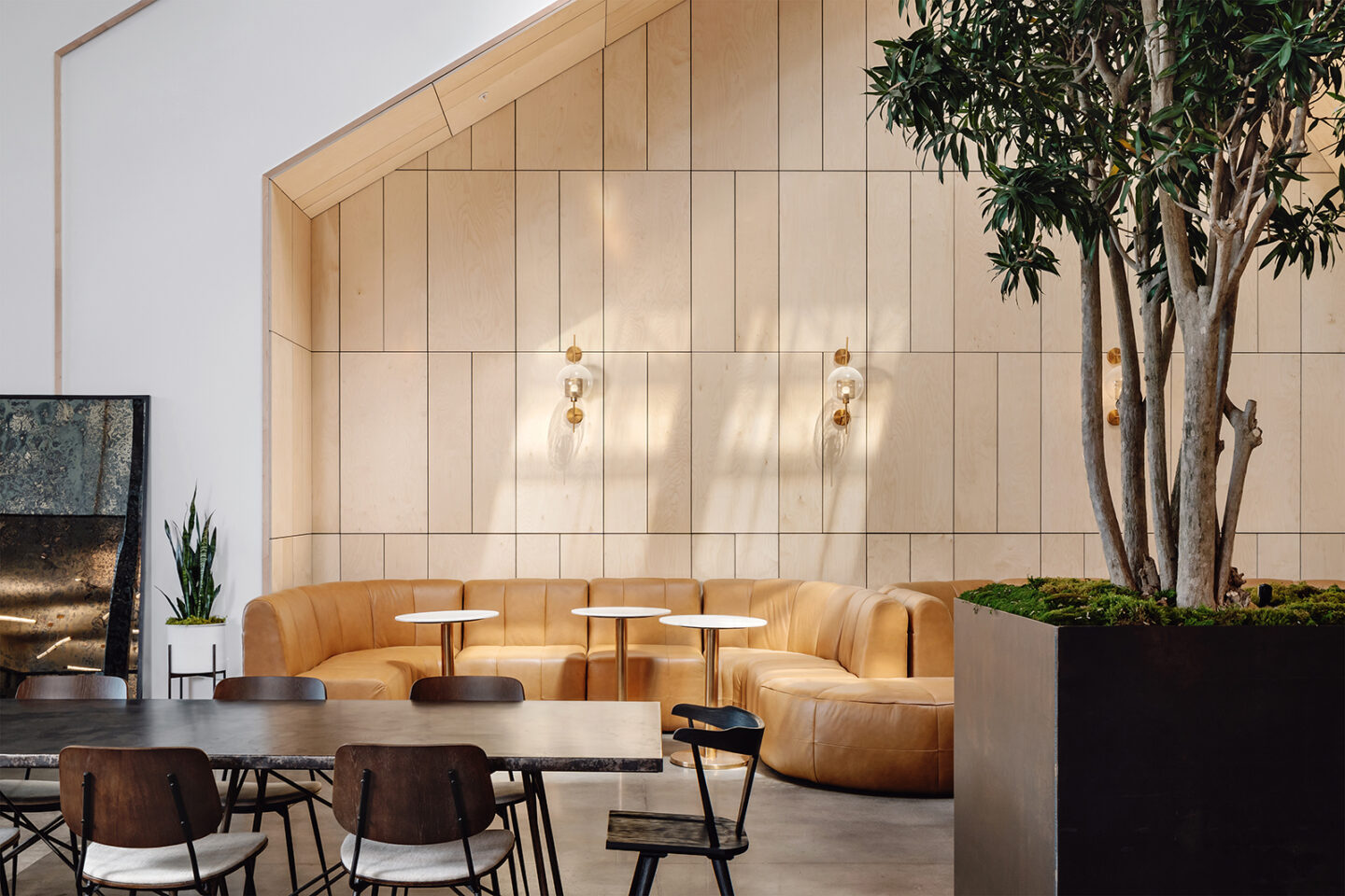 Four Hands | Michael Hsu Office of Architecture