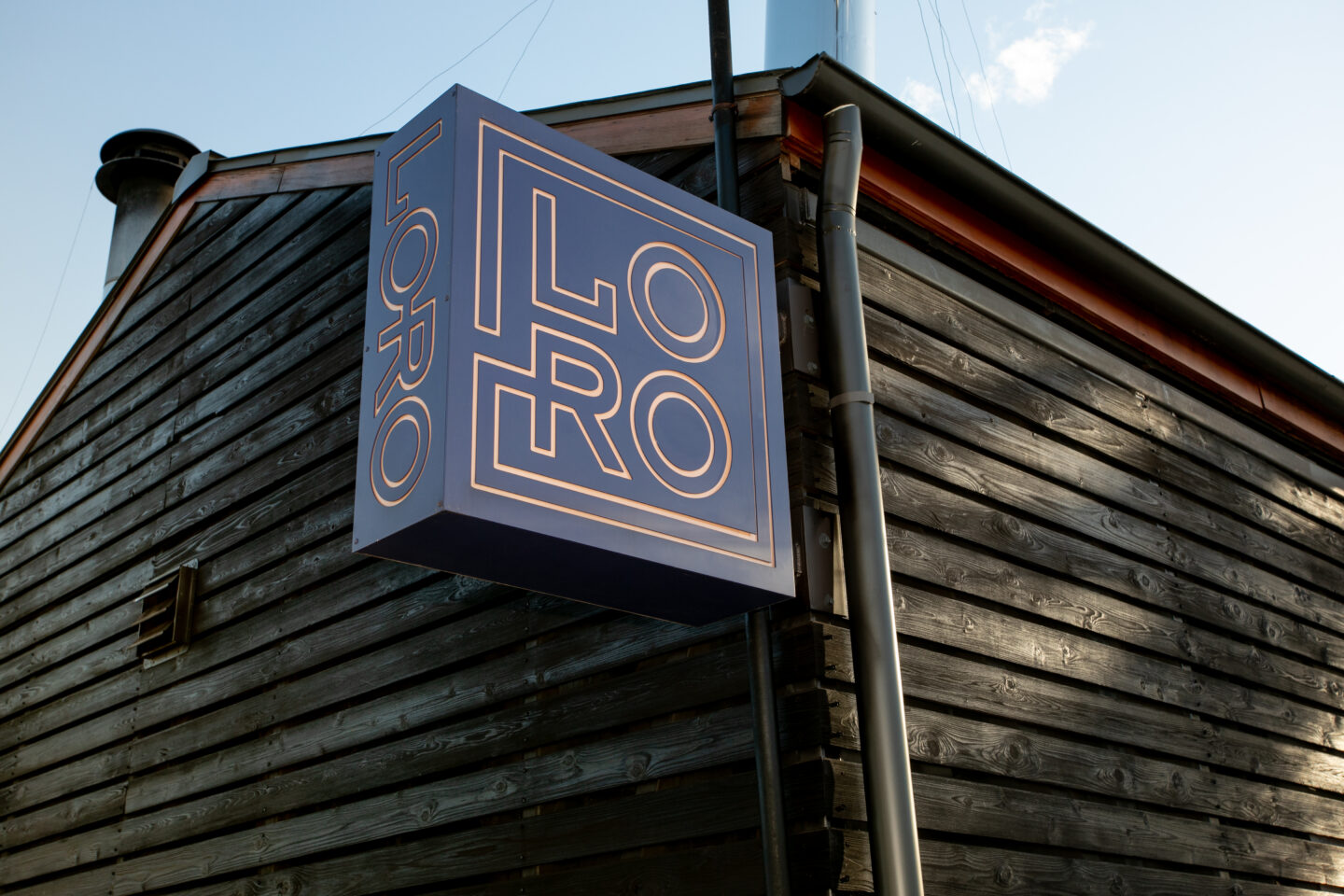 Loro Branding | Michael Hsu Office of Architecture