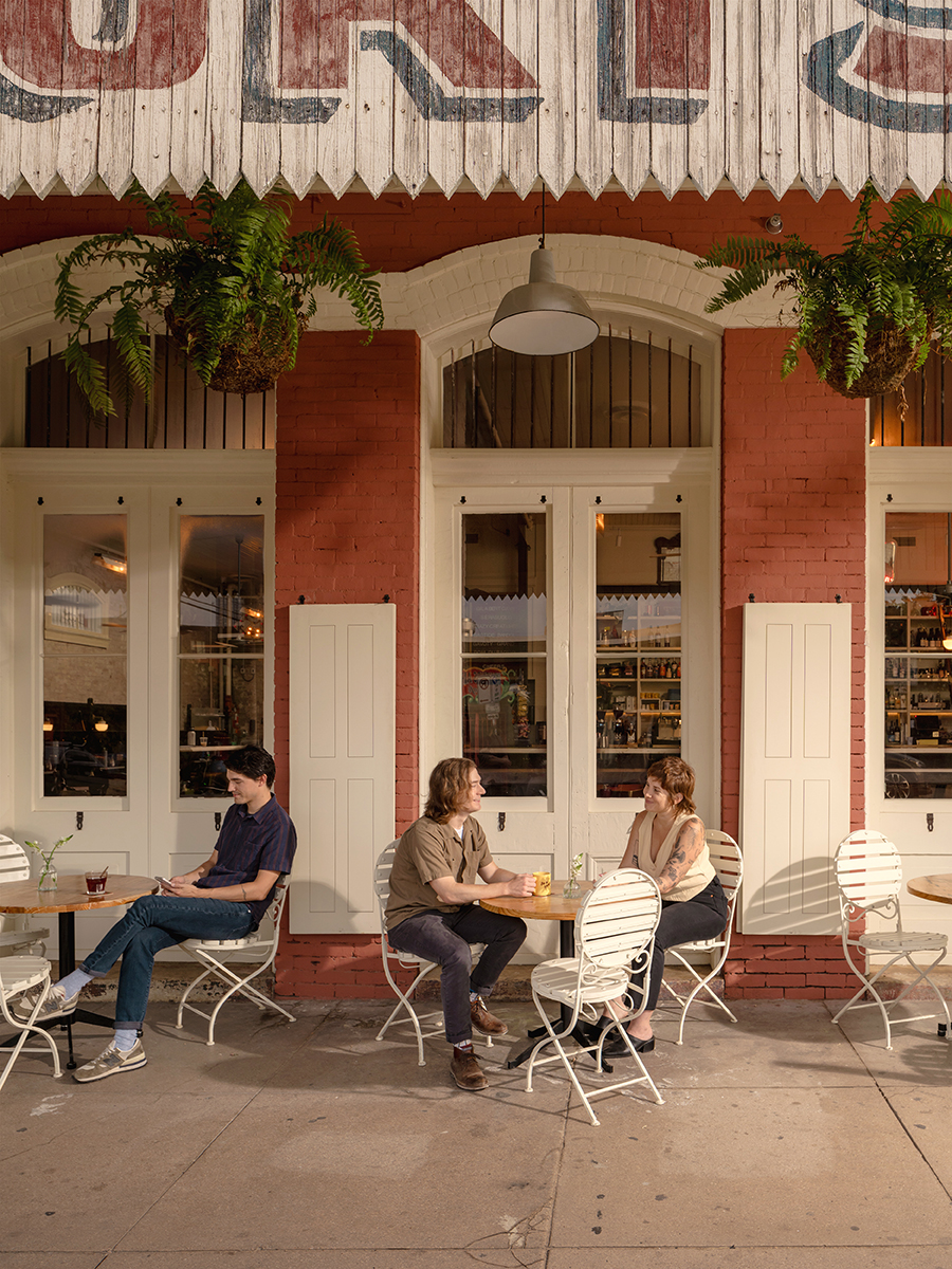 Uptown Sports Club | Michael Hsu Office of Architecture