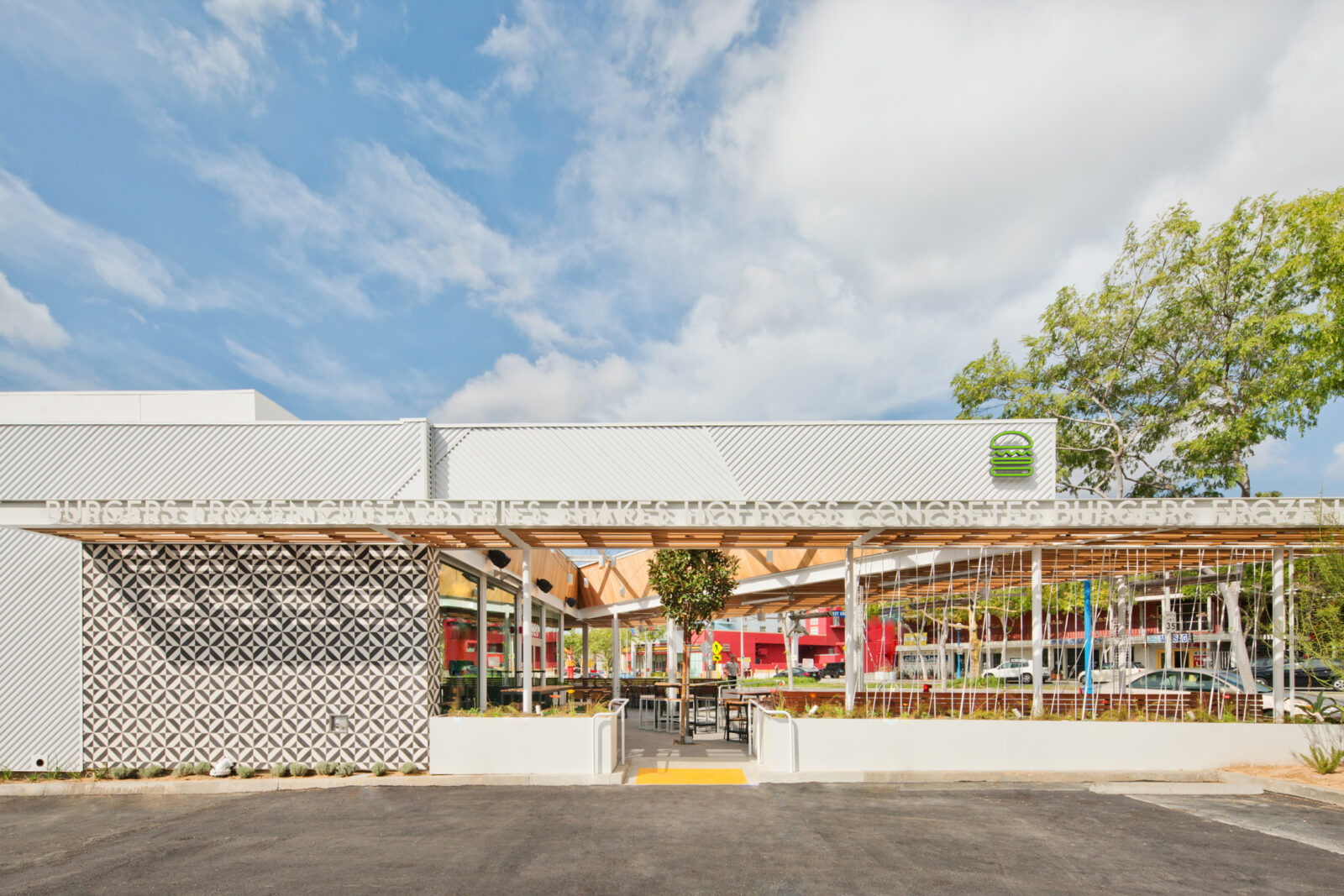 Shake Shack West Hollywood | Michael Hsu Office of Architecture