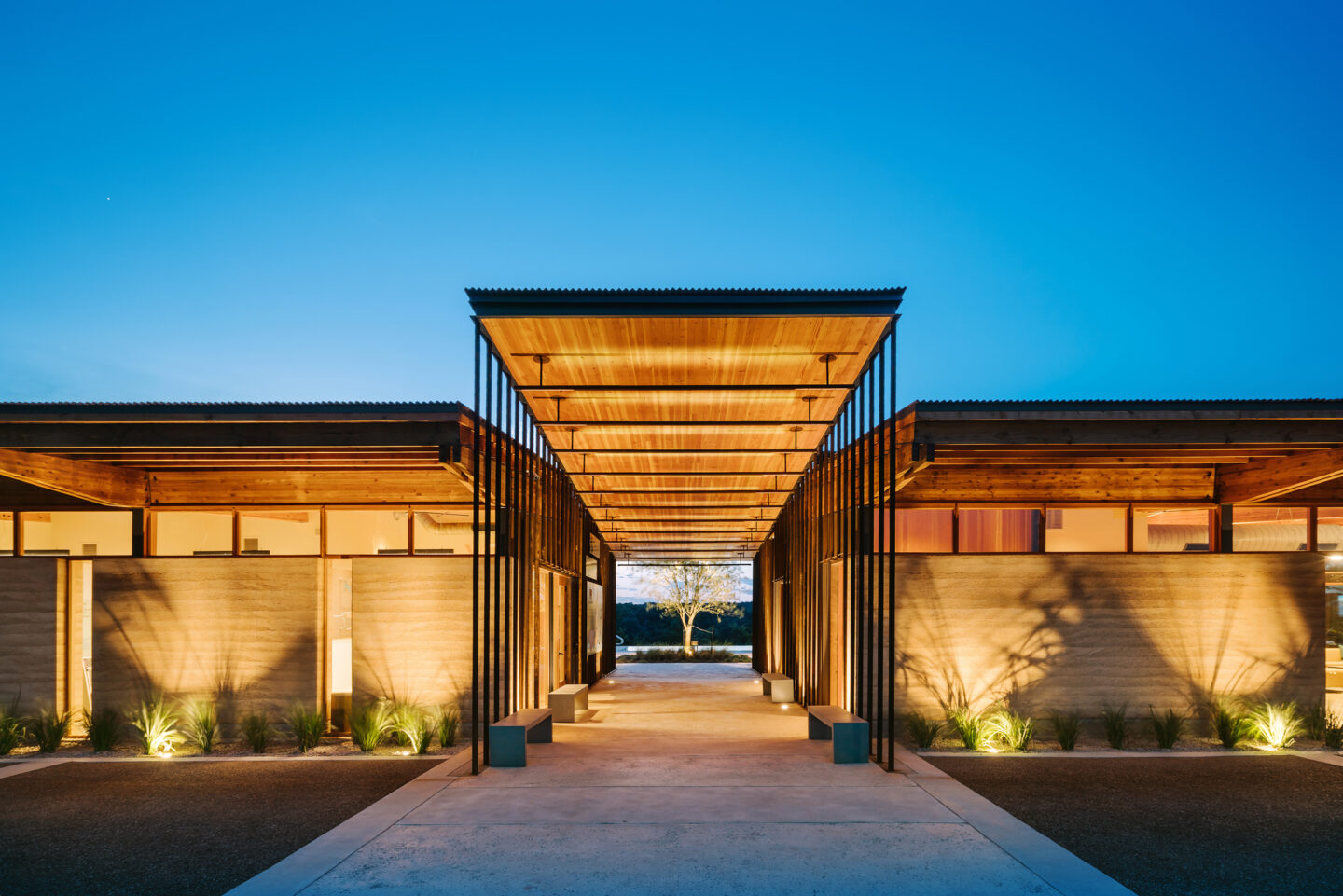 Wolf Ranch Den | Michael Hsu Office of Architecture