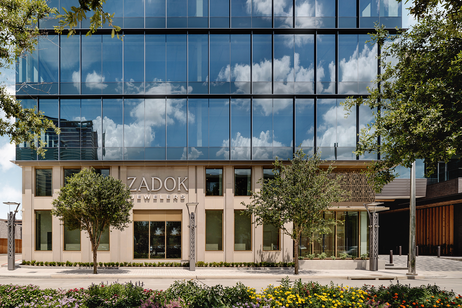 Zadok Jewelers Post Oak | Michael Hsu Office of Architecture