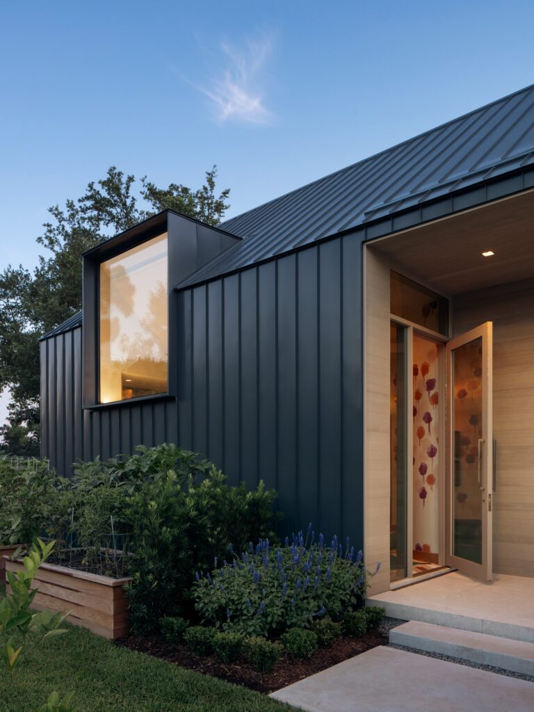 Eyles Courtyard Residence | Michael Hsu Office of Architecture